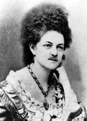 10 Famous Female Cowgirls, Outlaws & Gunslingers of the Wild West