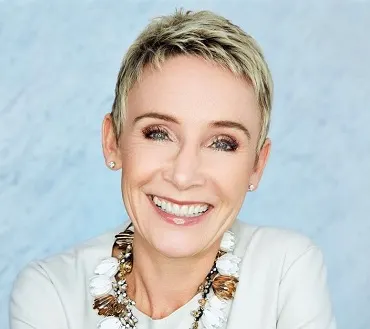 12 Famous Female Jockeys Who Made Horse Racing History