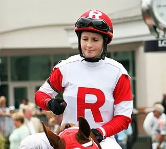 12 Famous Female Jockeys Who Made Horse Racing History