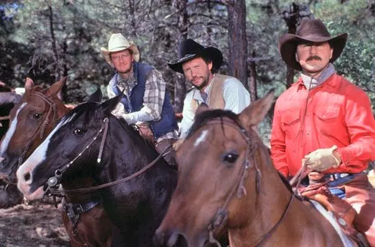11 Best Cattle Drive & Rancher Movies