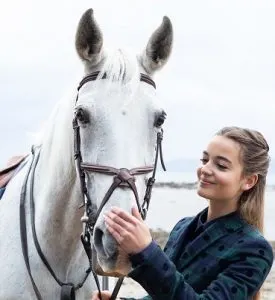7 Horses From Free Rein TV Series (With Pictures)