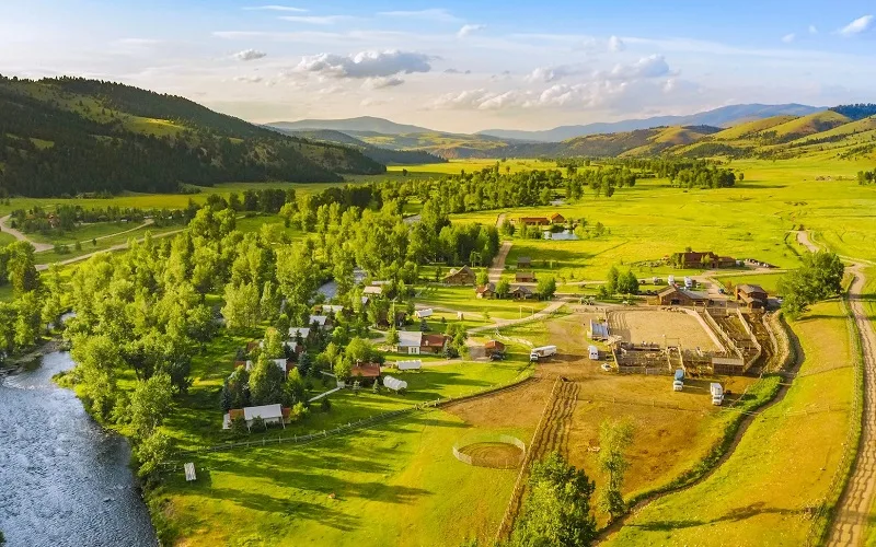 15 Best Guest & Dude Ranches in the US