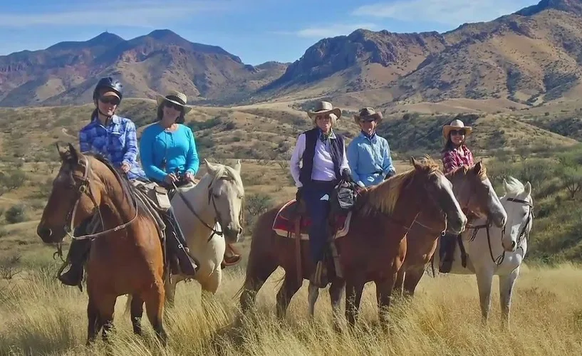8 Best Guest & Dude Ranches in Arizona
