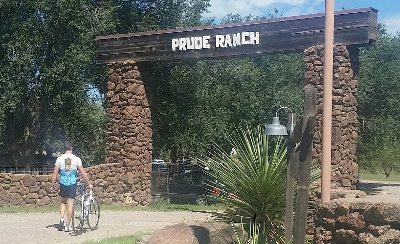 8 Best Guest & Dude Ranches In Texas To Visit
