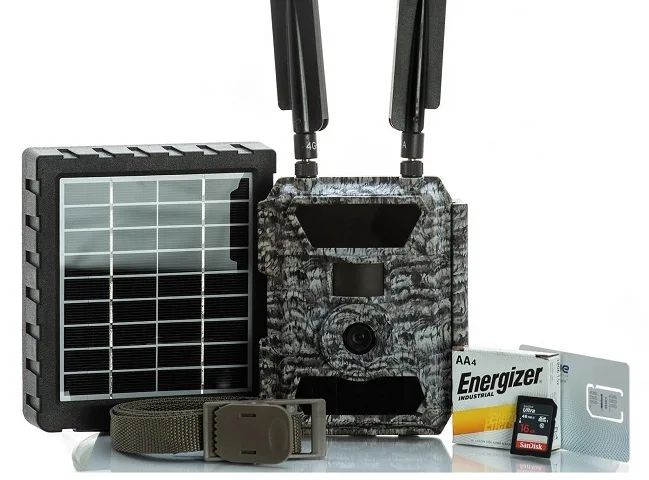 6 Best Farm & Ranch Security Cameras (Wired & Wireless)